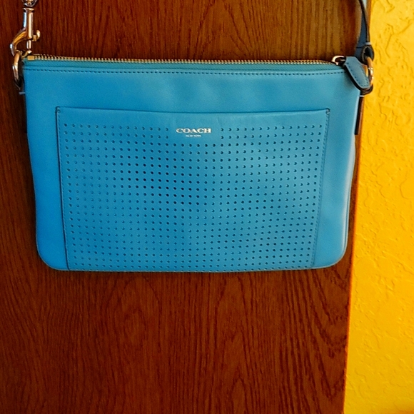 Coach | Bags | Womens Coach Blue Leather Crossbody With Adjustable ...